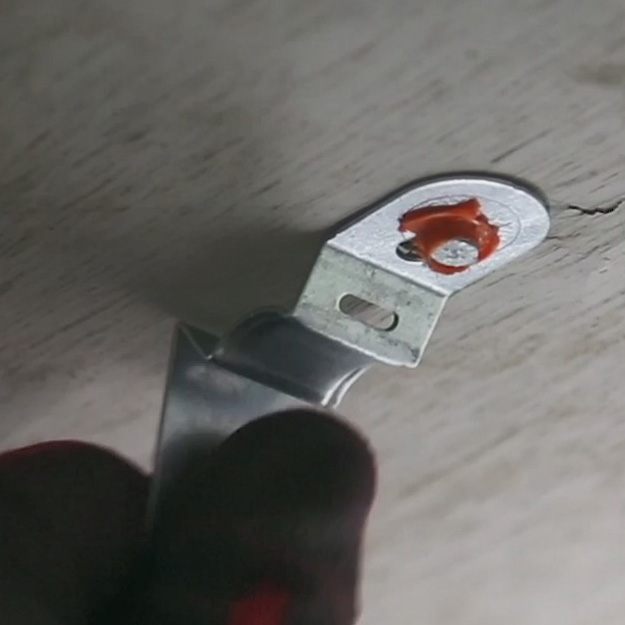 RJ Fixings.Shop . Metal Clip Elec Cable Tie Base